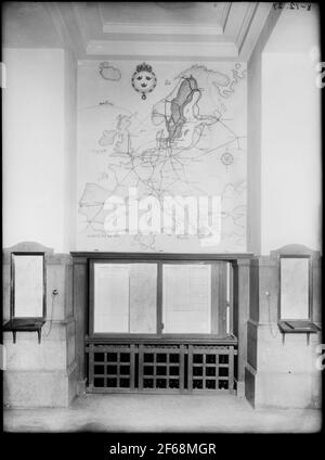Line map and timetables, Malmö Central Station Stock Photo - Alamy