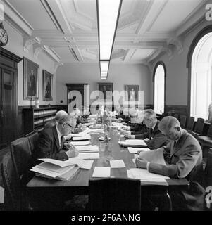 NJS meeting in the plenary. NJS - Forum for Nordic Railway Cooperation ...