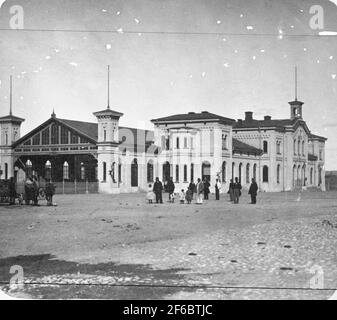 Jönköping harbor station opened in 1894. Stationshus on two floors in ...