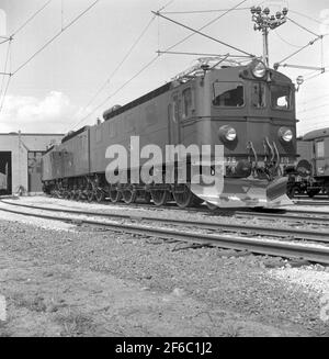 State Railways, SJ DM3 976 Stock Photo - Alamy