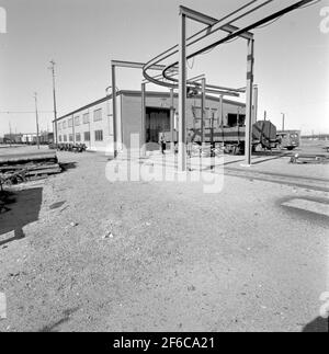Operating workshop for freight wagons Stock Photo - Alamy
