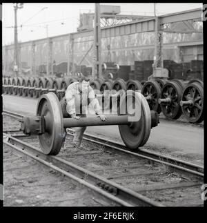 Moving carriage wheels Stock Photo - Alamy