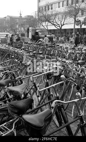 Traffic in Beijing China 1985 Stock Photo - Alamy