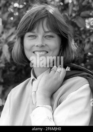 BBC NEWS READER DEBBIE THROWER. 1985 Stock Photo - Alamy