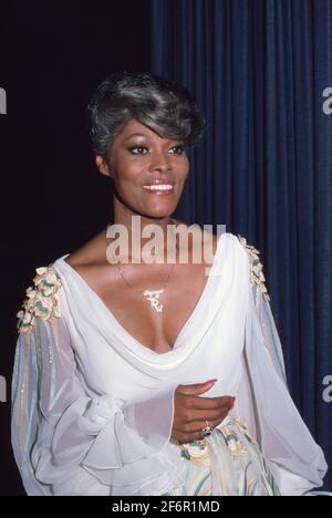 Dionne Warwick 1981 Credit: Ralph Dominguez/MediaPunch Stock Photo - Alamy