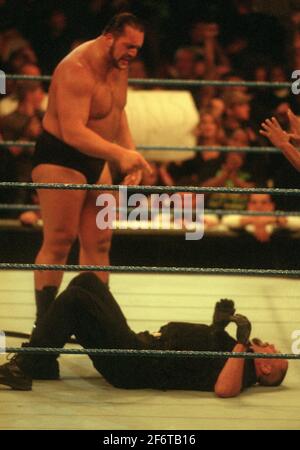 Big Show The Big Bossman 1997 Photo By John Barrett/PHOTOlink Stock ...