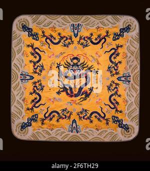 Manchu Crest