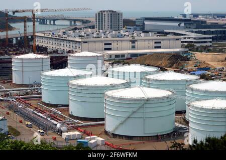 Aviation Fuel Tank Farm Stock Photo - Alamy