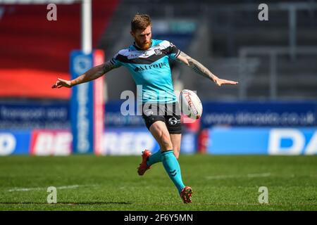 Marc Sneyd (7) of Hull FC puts a kick through in, on 8/21/2021. (Photo ...