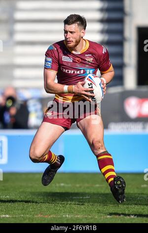 Sam Wood (27) of Huddersfield Giants during pre-game warm up Stock ...