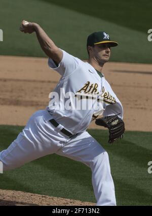 Oakland Athletics' Burch Smith against the Texas Rangers during a ...