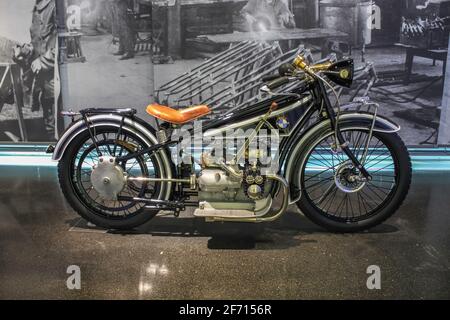 BMW R32 In Exhibition Stock Photo - Alamy