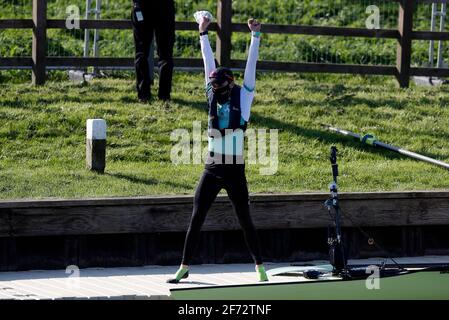 Cambridge cox Dylan Whittaker celebrates after winning the 75th Women's ...