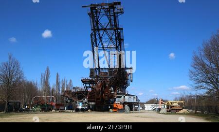 Der Bagger 1452 am Standort Hagenwerder bei Görlitz ist ein ...