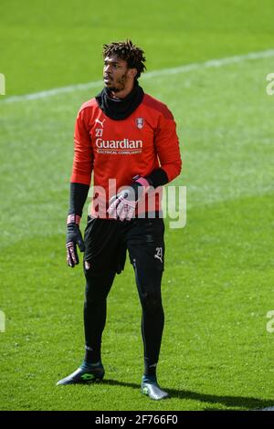 Jamal Blackman of Rotherham United during the Sky Bet Championship ...