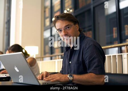 Orlando Figes British historian Stock Photo - Alamy