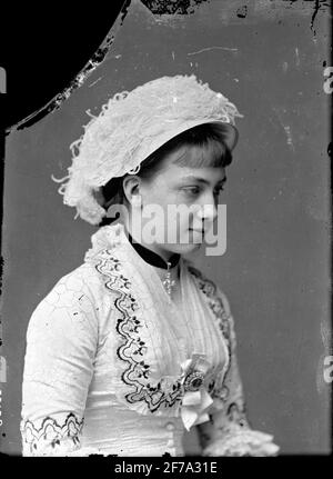 Queen Victoria's pictures. The Queen Victoria. Engagement portrait ...
