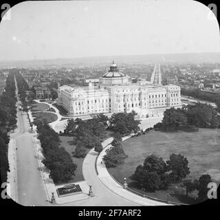 Library of Congress, Washington DC is the largest research library in ...