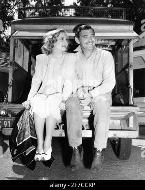 Newly Weds CLARK GABLE and CAROLE LOMBARD in 1940 at their 20 acre ...