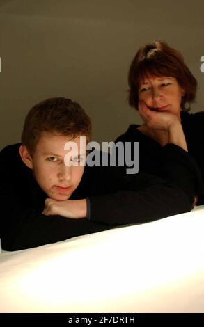 CELIA DODD AND HER SON. 8/1/04 PILSTON Stock Photo - Alamy