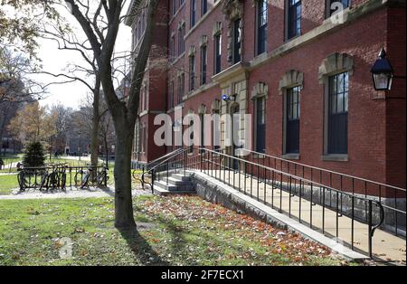 thayer hall harvard university Boston USA Stock Photo - Alamy