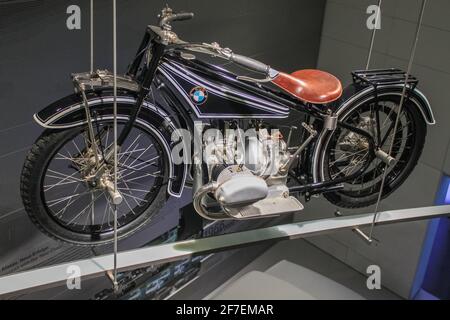 BMW R32 In Exhibition Stock Photo - Alamy