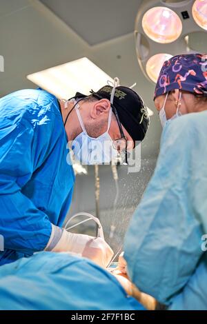 doctors work hard in the operating room Stock Photo - Alamy
