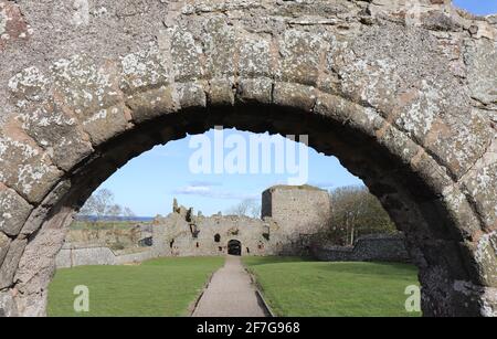 Ruins of Pitsligo Castle Stock Photo - Alamy