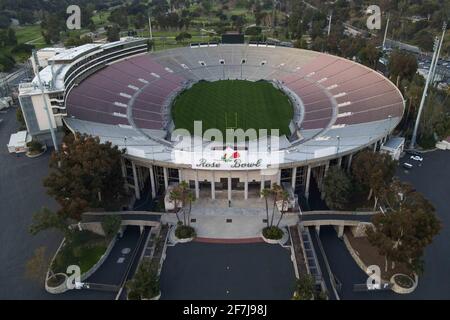 General overall view of the Rose Bowl Stadium prior to the Rose Bowl ...