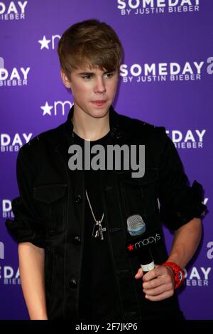 Justin Bieber launches his new fragrance, 'Someday' at Macy's Herald ...