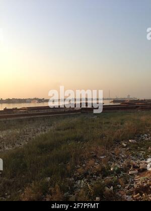 basra, Iraq - april 8, 2016: landscape photo in basra city Stock Photo ...