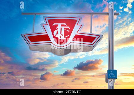 TTC Toronto Transit Commission Sign, at Dundas Subway Station Stock ...