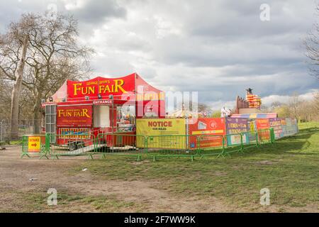 A funfair on Clapham Common London April 2006 Stock Photo - Alamy