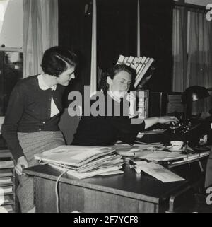 Visit from a delegation led by the director of the Republic Aircraft ...