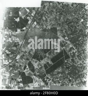 Aerial Photography during the Second World War A hand-held F24 aerial ...