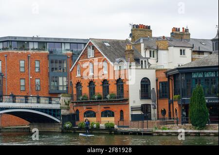 Outdoor dining at Cote Brasserie, Riverside Walk, Kingston upon Thames ...