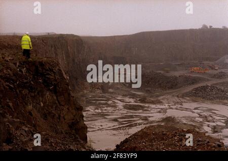 Tams Loupe Quarry Scotland May 1998Pictured from above Stock Photo - Alamy