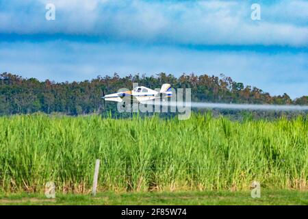 American Ayres S2R-G10 Turbo Thrush aircraft crop dusting or ...