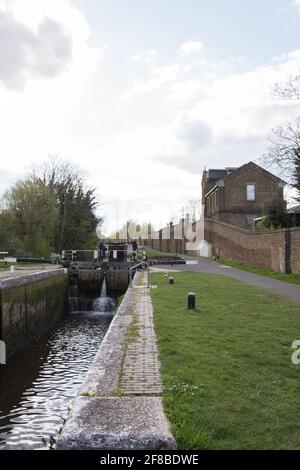 Grand Union Canal at Hanwell lock west London UK Stock Photo - Alamy