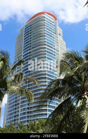 South Pointe Towers is a 25 story condo development located in Miami ...