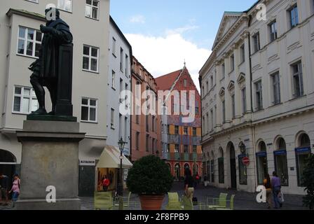 Typical Architecture, Street Scene, Munich, Bavaria, Germany, Europe ...