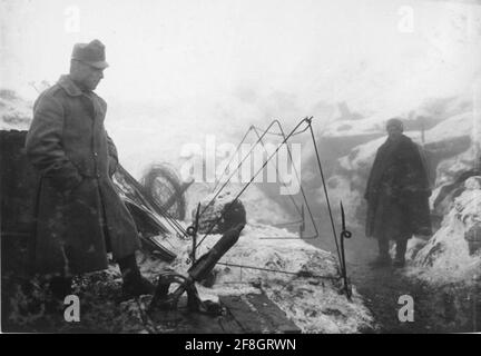 Mortar position on small pal X. Army Commando pipe Stock Photo - Alamy