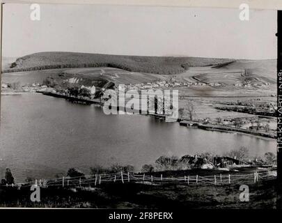 Valley of Zlota Lipa and Brzezany from East Stock Photo - Alamy