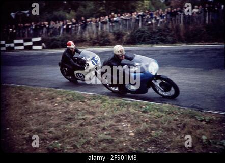 Motorcycle and sidecar racing 1958/59 part II, Brands Hatch Circuit ...