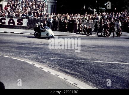 Motorcycle and sidecar racing 1958/59 part II, Brands Hatch Circuit ...
