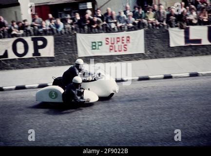 Motorcycle and sidecar racing 1958/59 part II, Brands Hatch Circuit ...