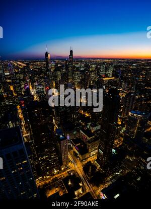 Sunset over Chicago, Illinois Stock Photo - Alamy