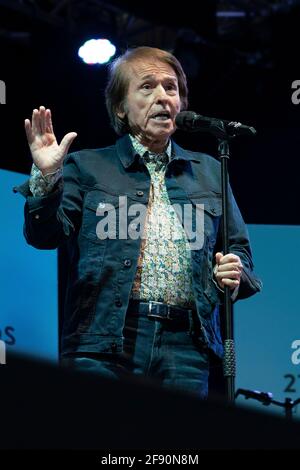 Spanish singer Raphael celebrates 60 years of career with a meeting ...