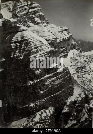 Panorama von Monte Castello Stock Photo - Alamy