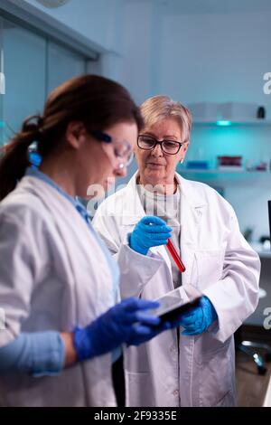 electronic engineering experiment technician test Stock Photo - Alamy